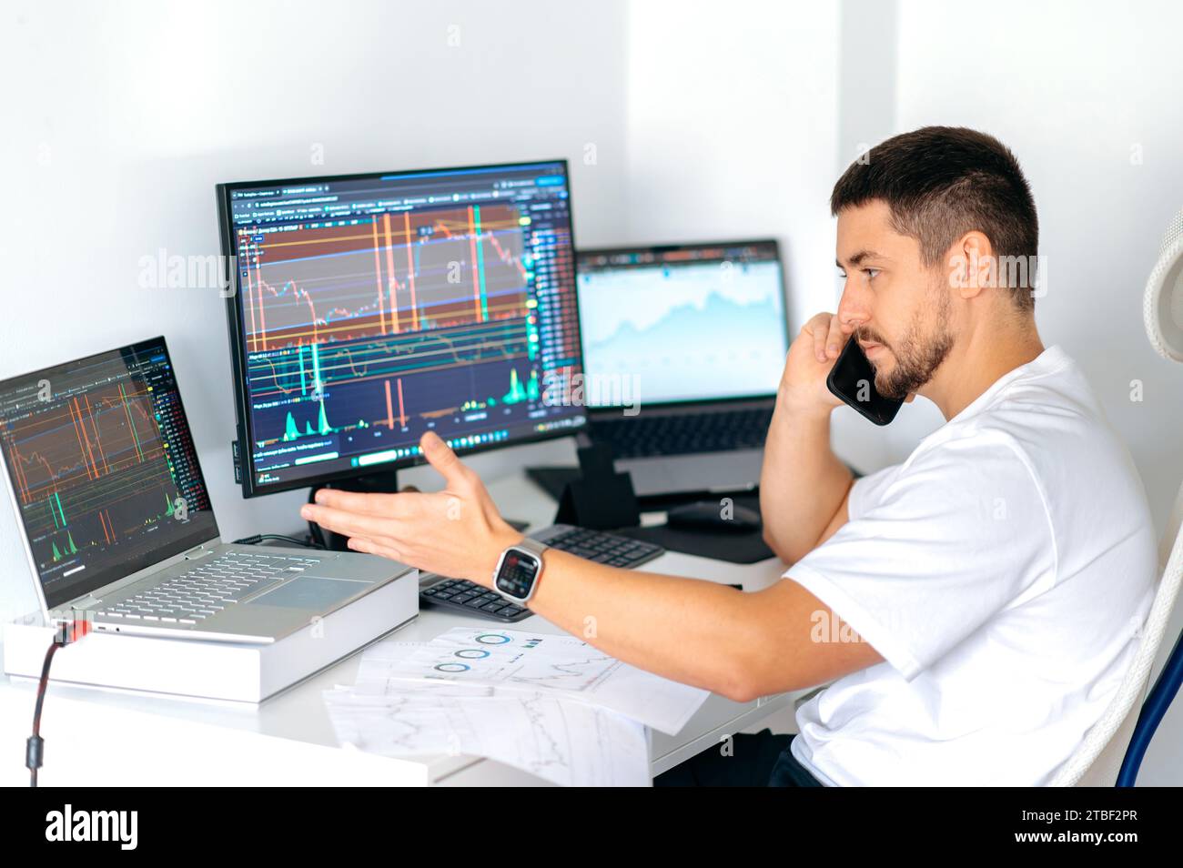 Trader sits on trading hi-res stock photography and images - Alamy