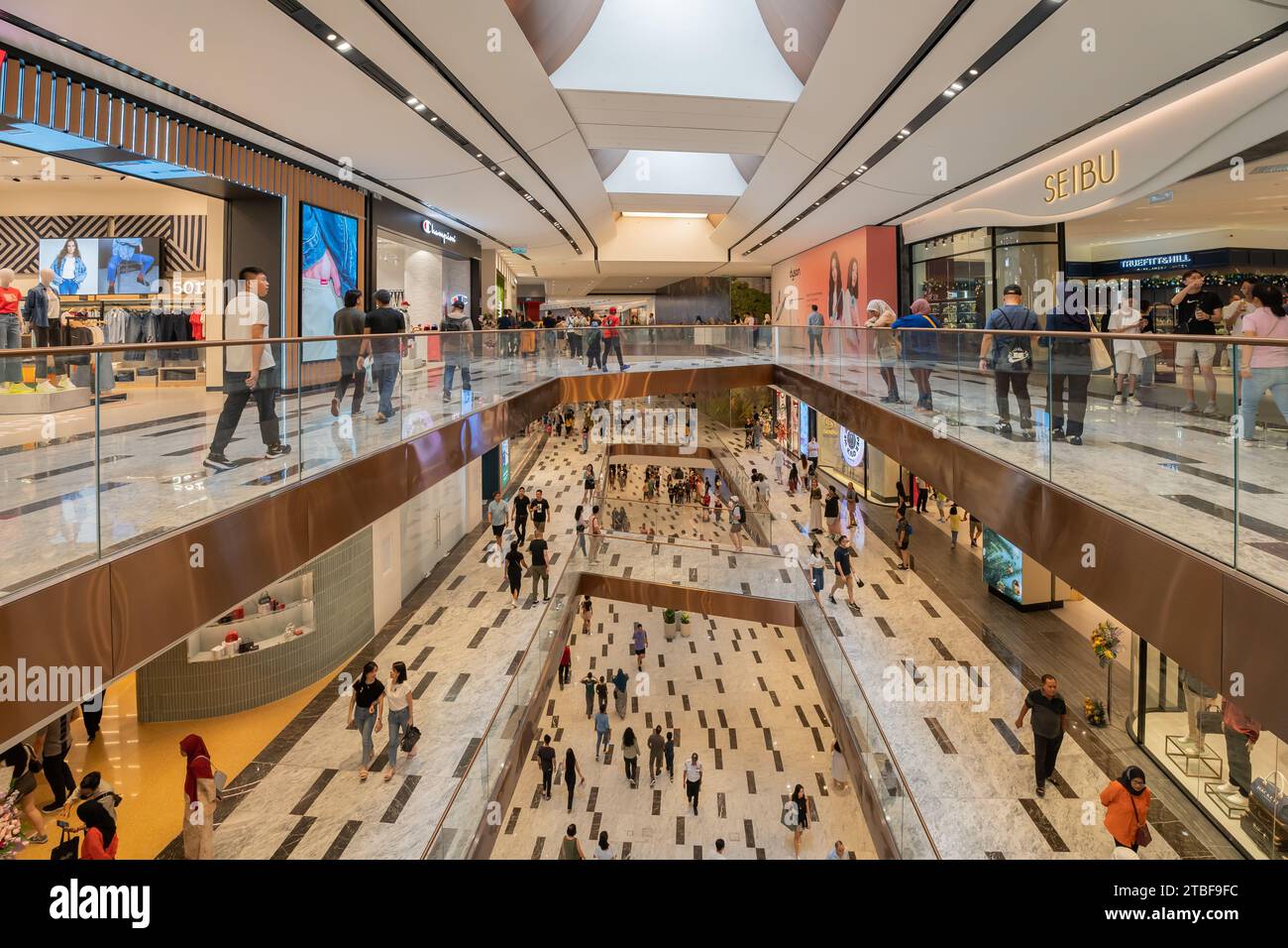 KL, Malaysia-Dec 2,2023 : People can seen exploring around The Exchange ...