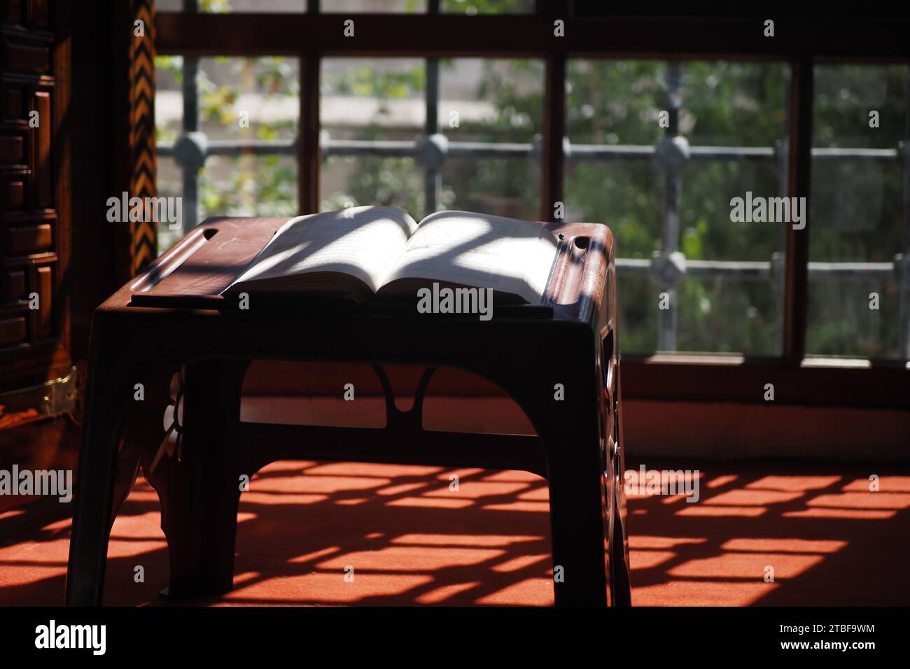 Quran holy book of Islam in mosque Stock Photo - Alamy