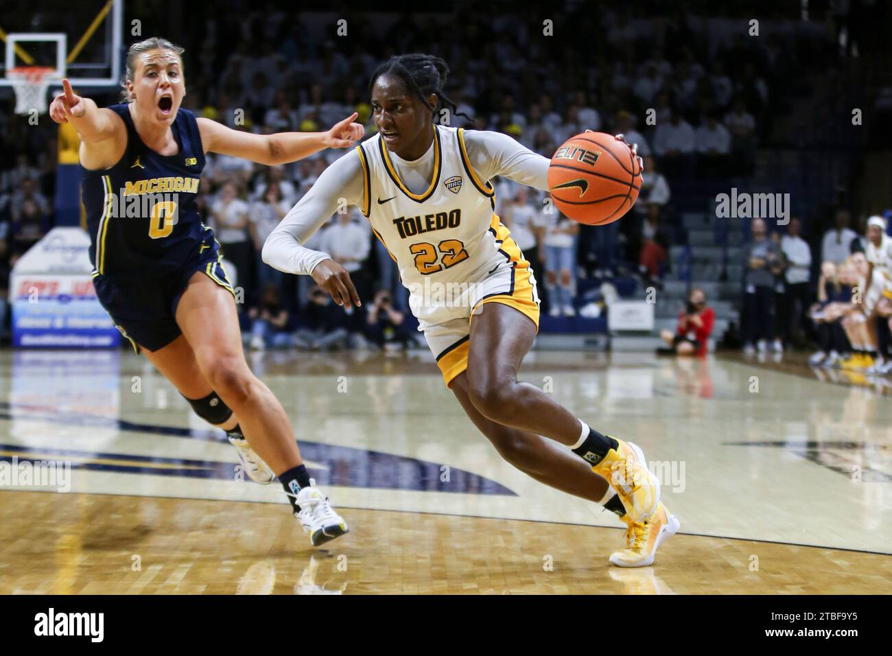 TOLEDO, OH - DECEMBER 06: Toledo Rockets guard Khera Goss (22) drives ...