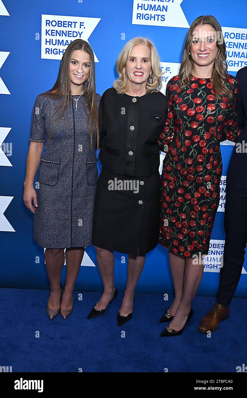 Cara Kennedy-Cuomo, Kerry Kennedy, Mariah Kennedy-Cuomo and fiance ...