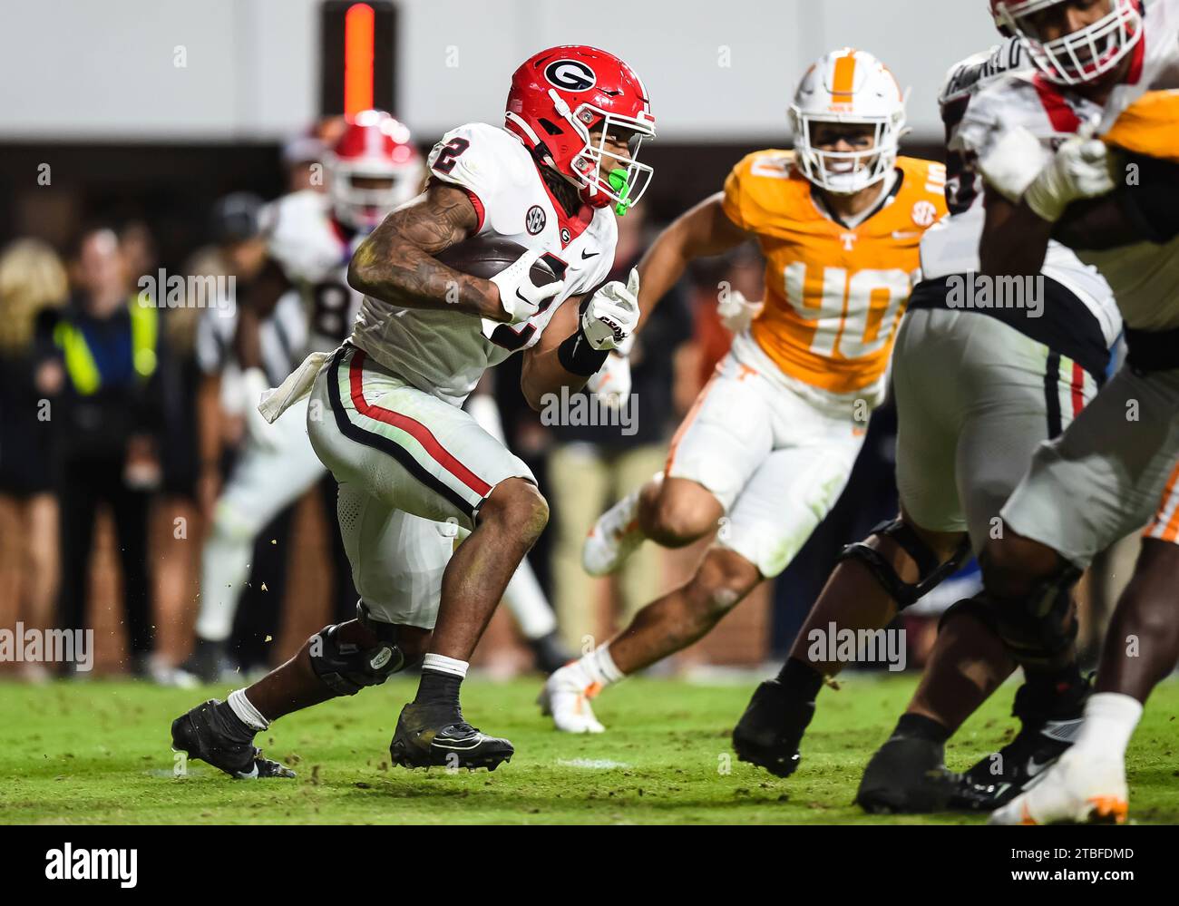 KNOXVILLE, TN - NOVEMBER 18: Georgia Bulldogs running back Kendall ...