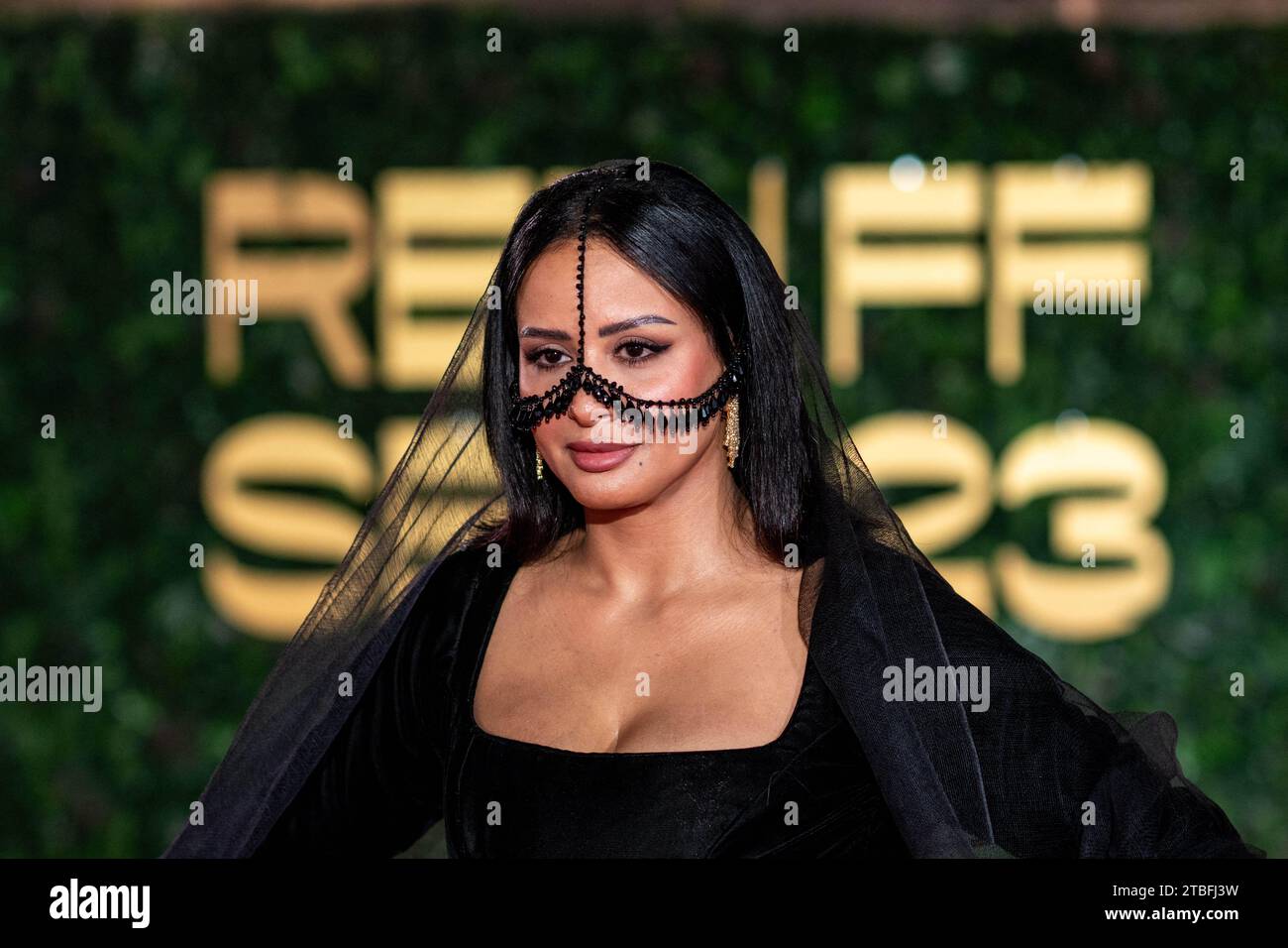 Hamali hi-res stock photography and images - Alamy