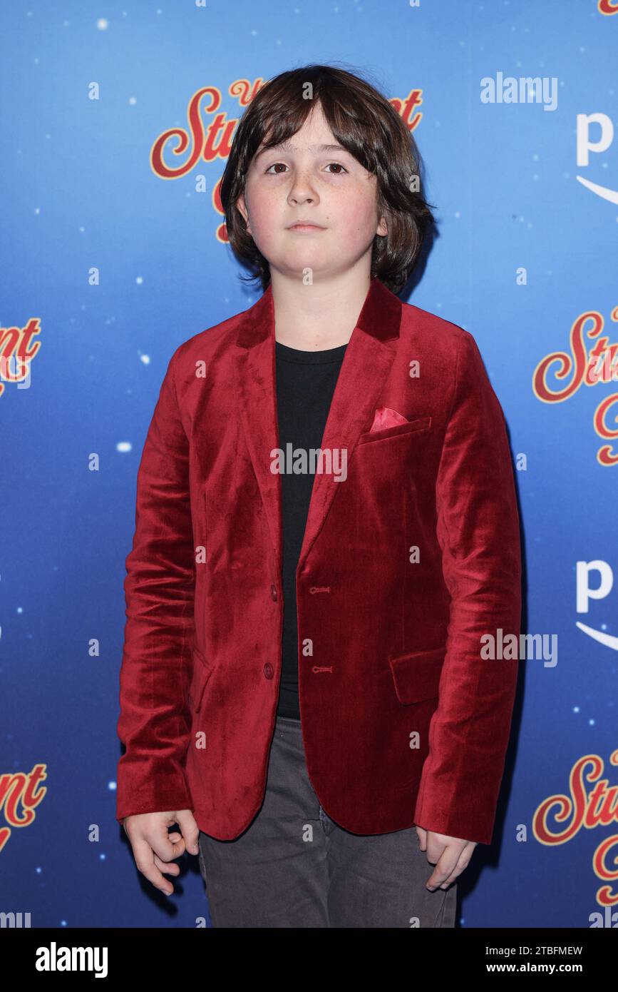 Paris, France. 06th Dec, 2023. Theodore Le Blanc attends the premiere ...