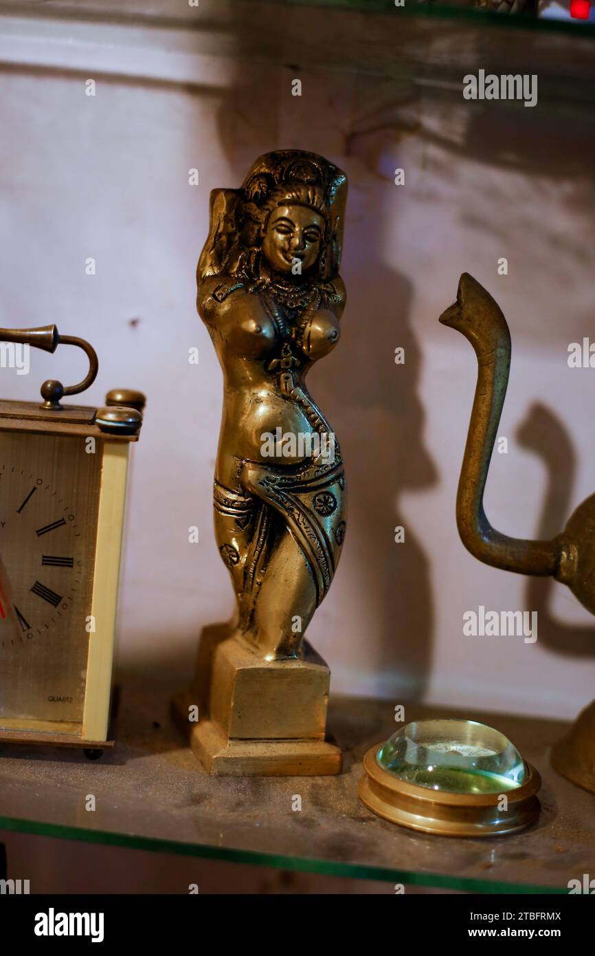 Traditional brass house item hi-res stock photography and images - Alamy