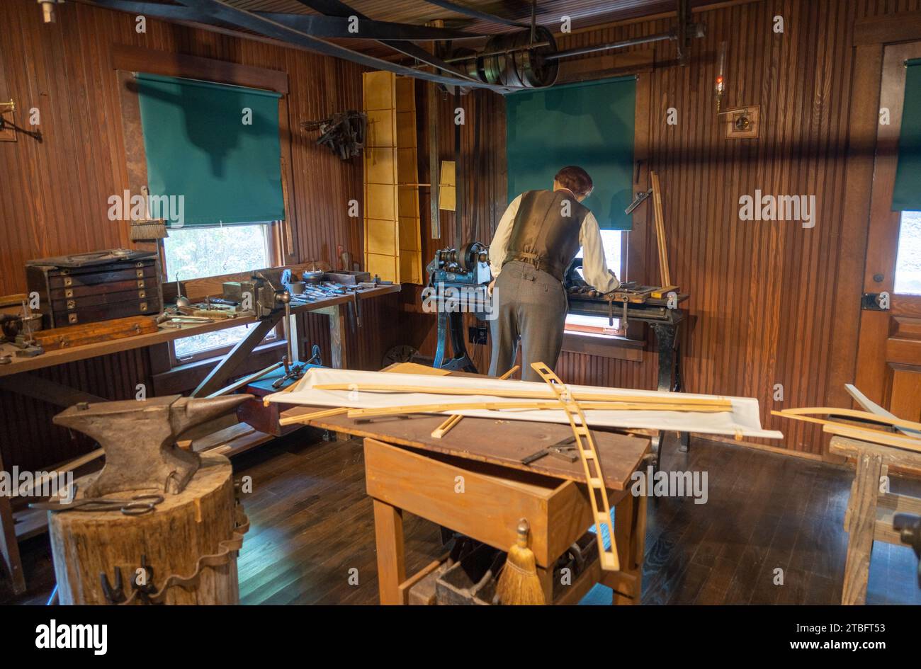 The Wright Brothers' bicycle shop at Carillon Historical Park, Museum ...