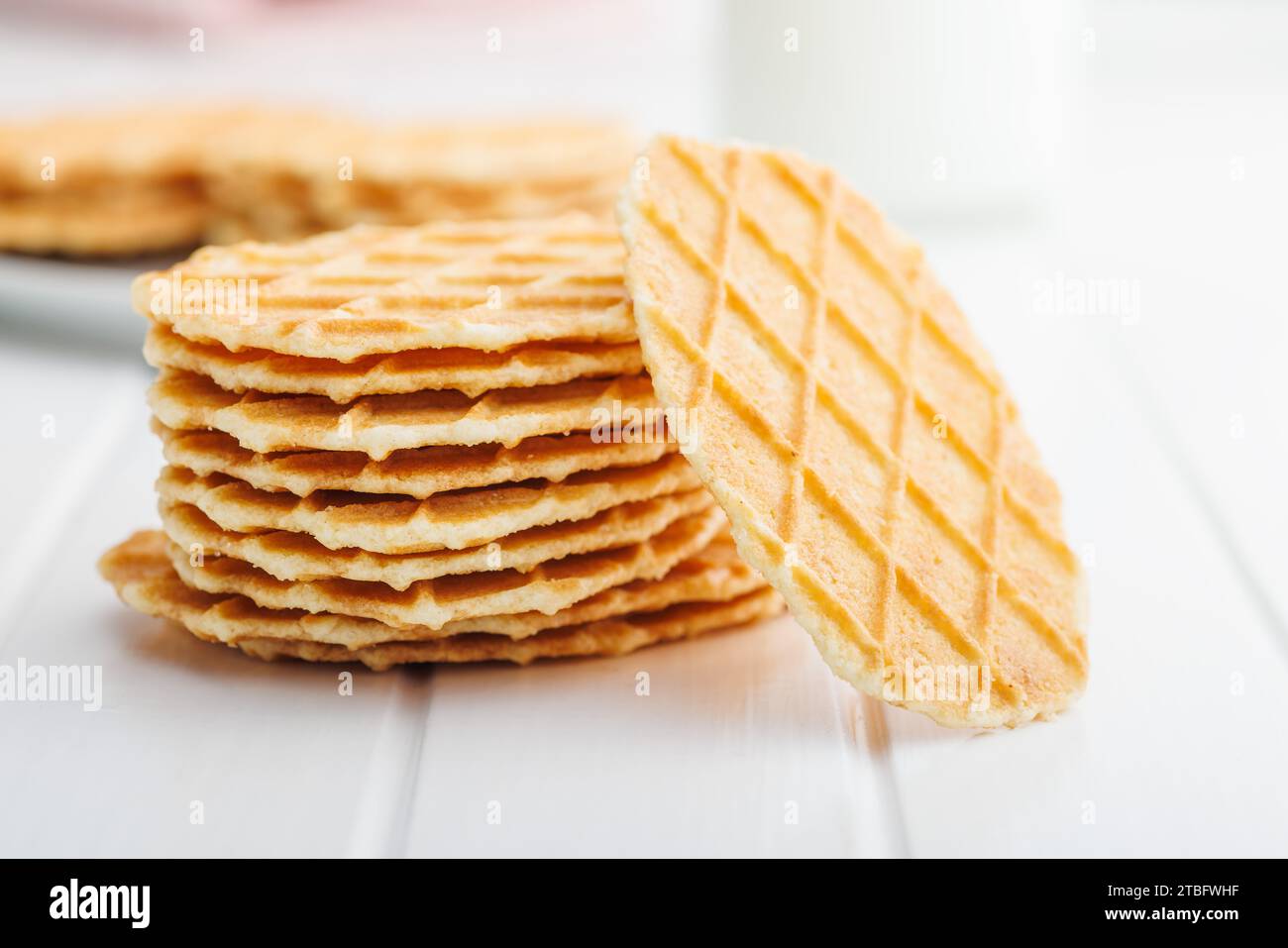 Round waffle hi-res stock photography and images - Alamy