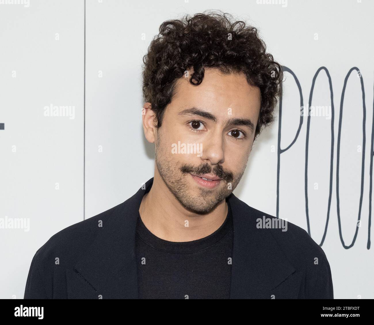 Poor things 2023 searchlight pictures hi-res stock photography and ...