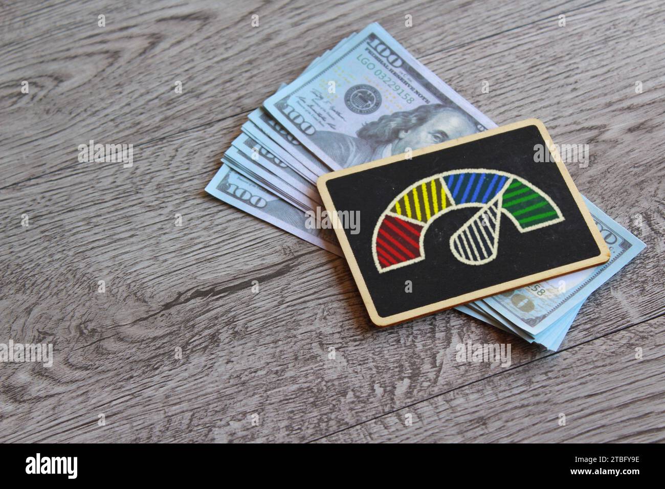 Evaluation scale hi-res stock photography and images - Alamy