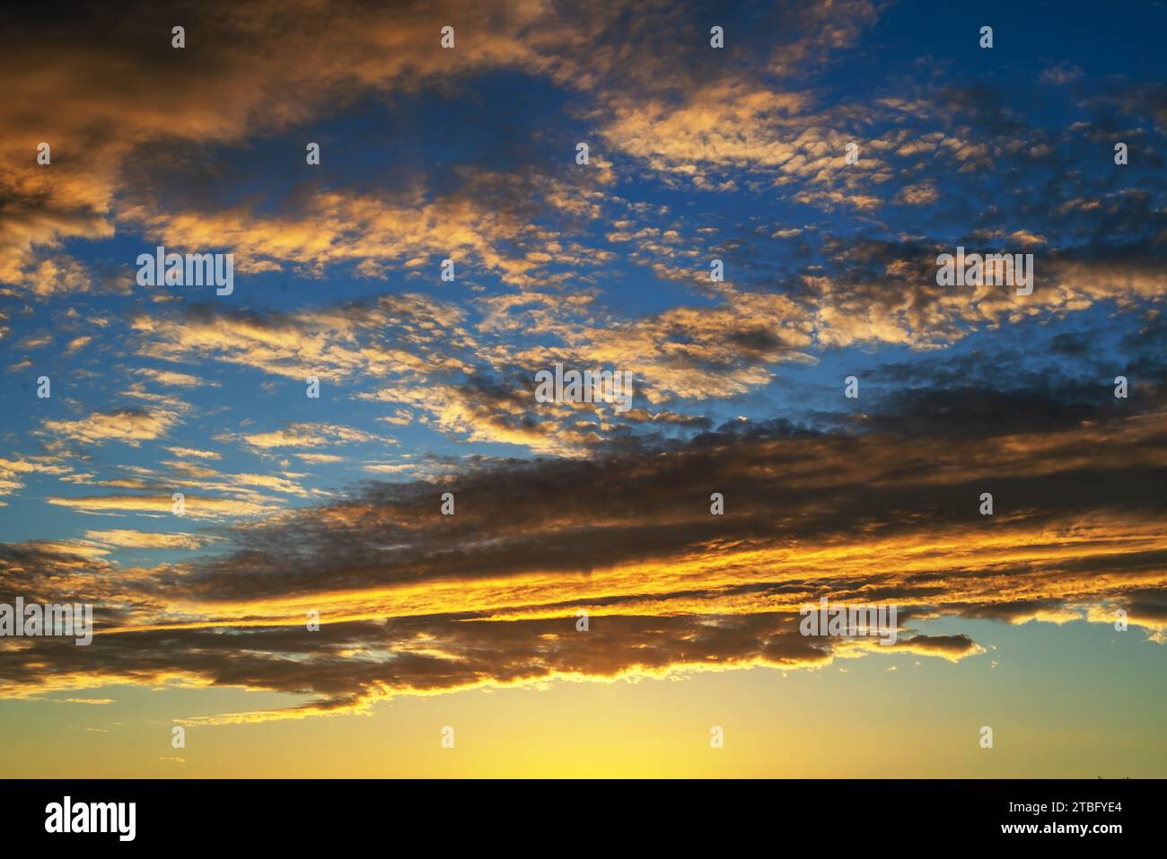 Real amazing panoramic sunrise hi-res stock photography and images - Alamy