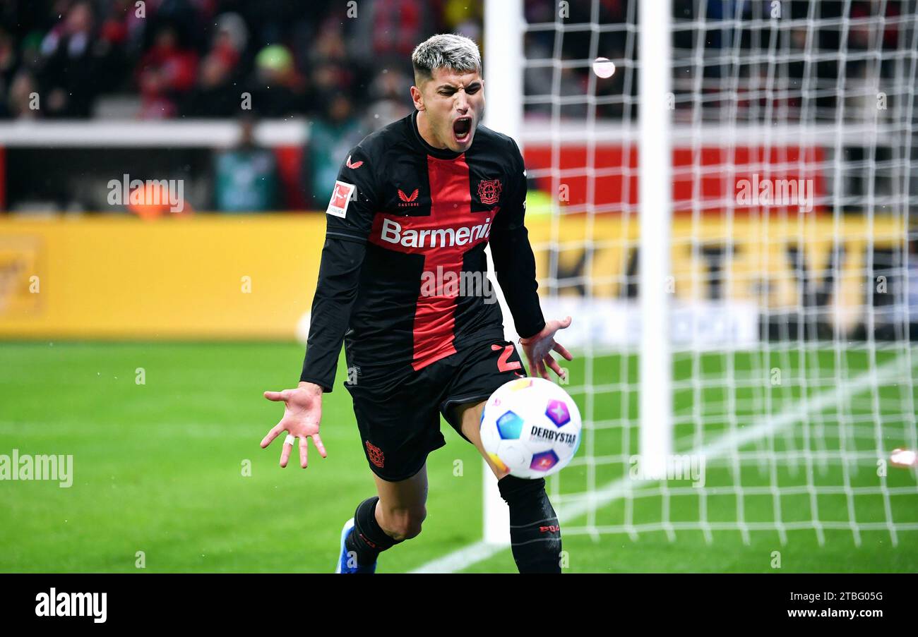 Bundesliga, BayArena Leverkusen: Bayer Leverkusen vs Borussia Dortmund ...