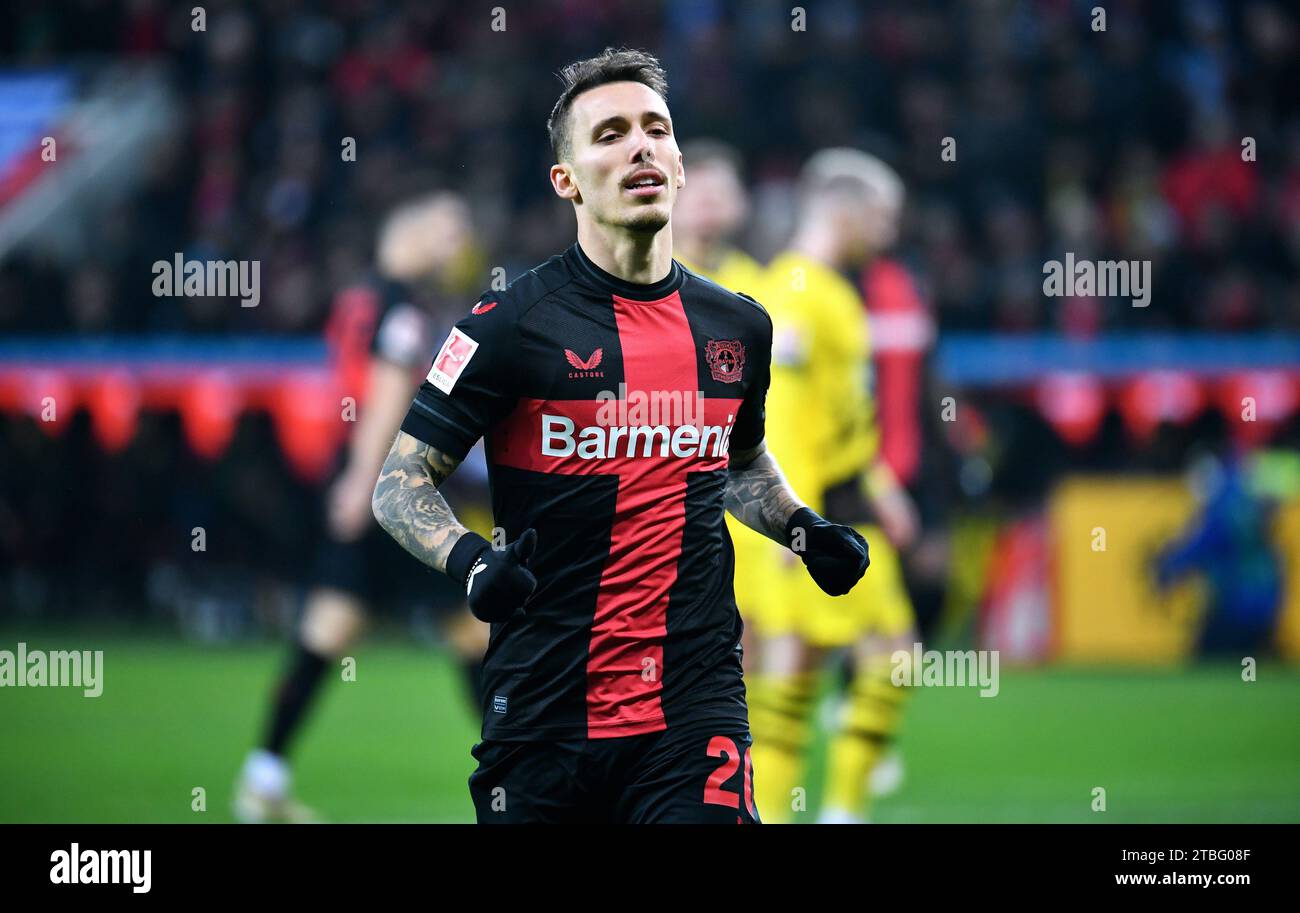Bundesliga, BayArena Leverkusen: Bayer Leverkusen vs Borussia Dortmund ...