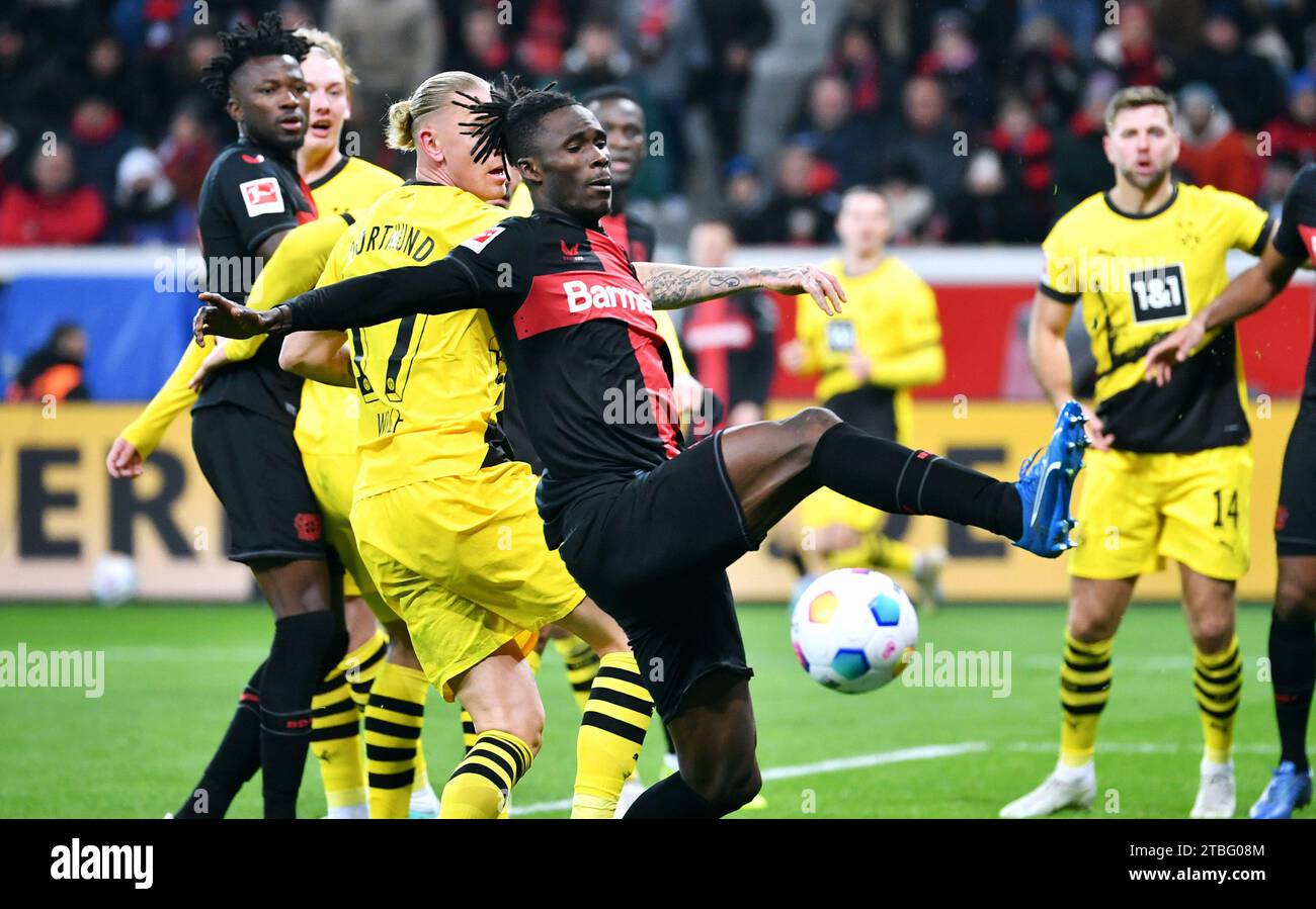 Bundesliga, BayArena Leverkusen: Bayer Leverkusen vs Borussia Dortmund ...