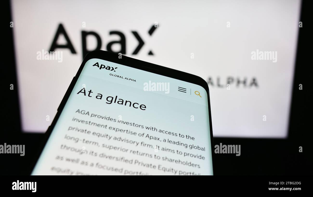 Apax global logo hi-res stock photography and images - Alamy