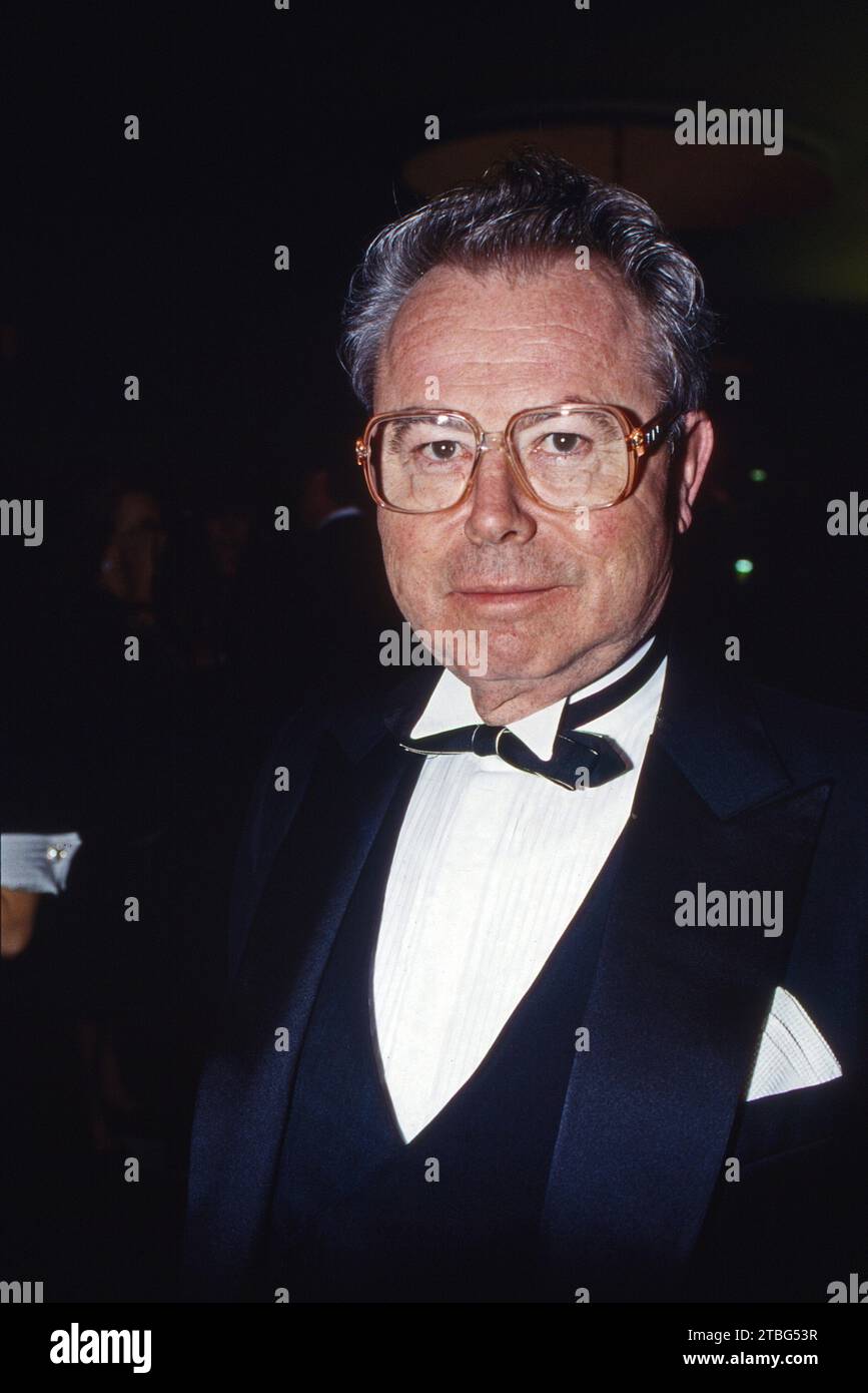 Eduard Zimmermann, TV Fahnder und Moderator der Sendung: Aktenzeichen ...