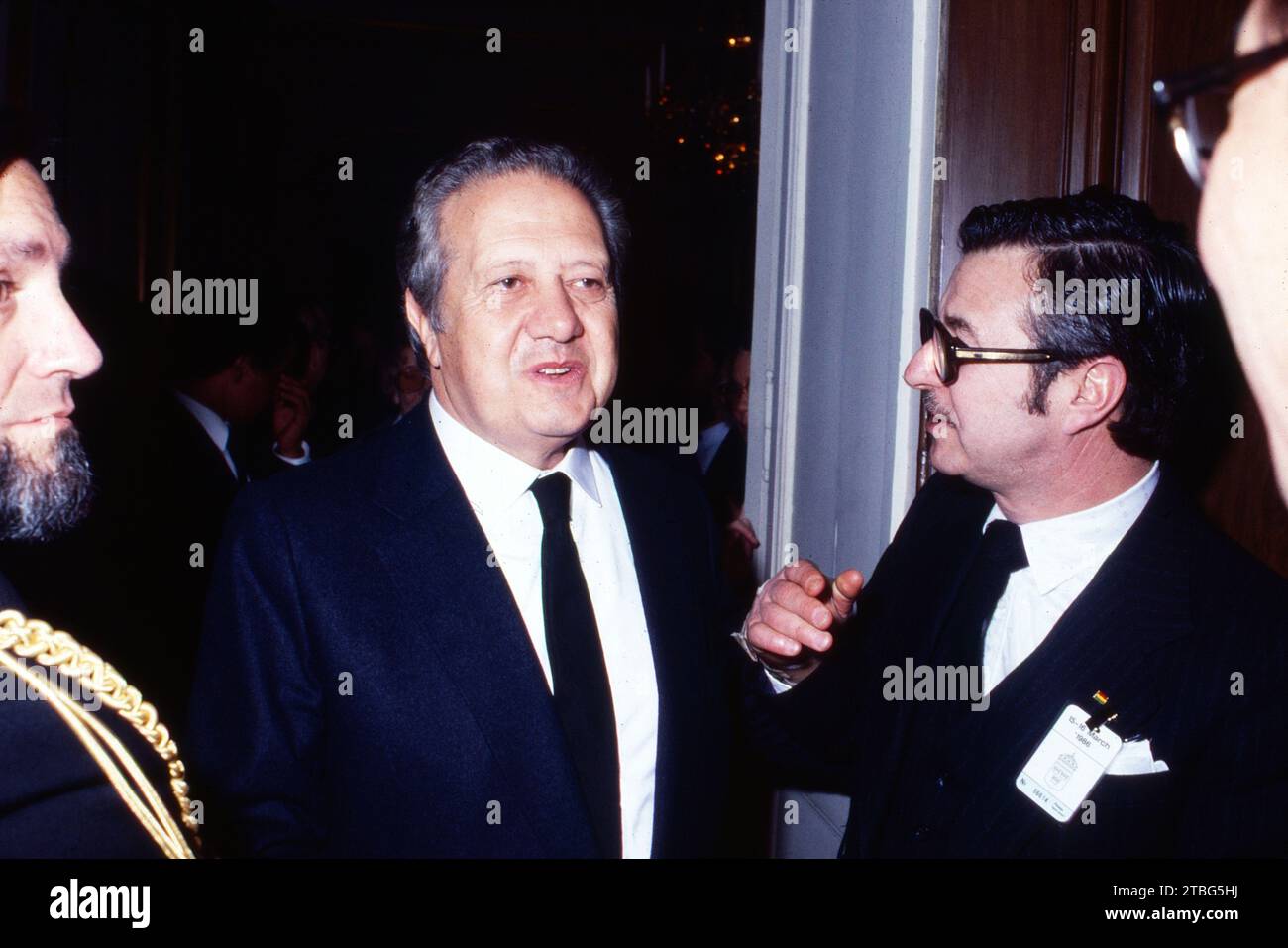 President mario soares hi-res stock photography and images - Alamy