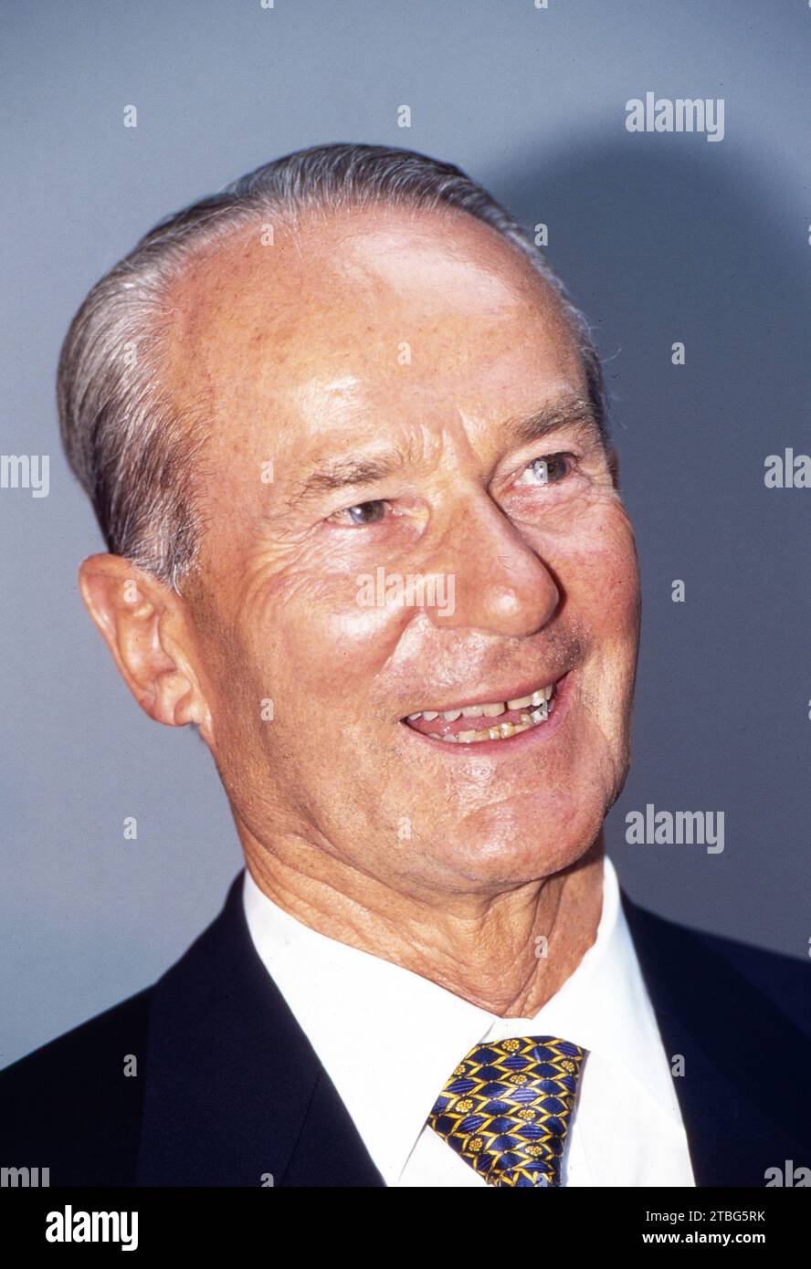 Reinhard Mohn, deutscher Unternehmer und Verleger, Gründer der ...