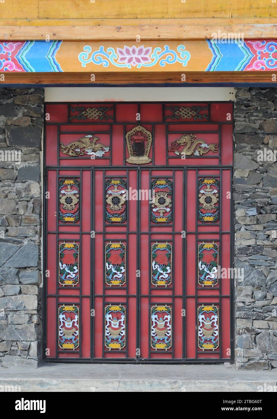 Tibetan gate hi-res stock photography and images - Alamy