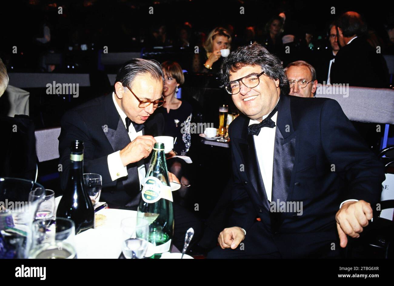 Helmut Markwort, deutscher Journalist und Medienunternehmer (rechts ...