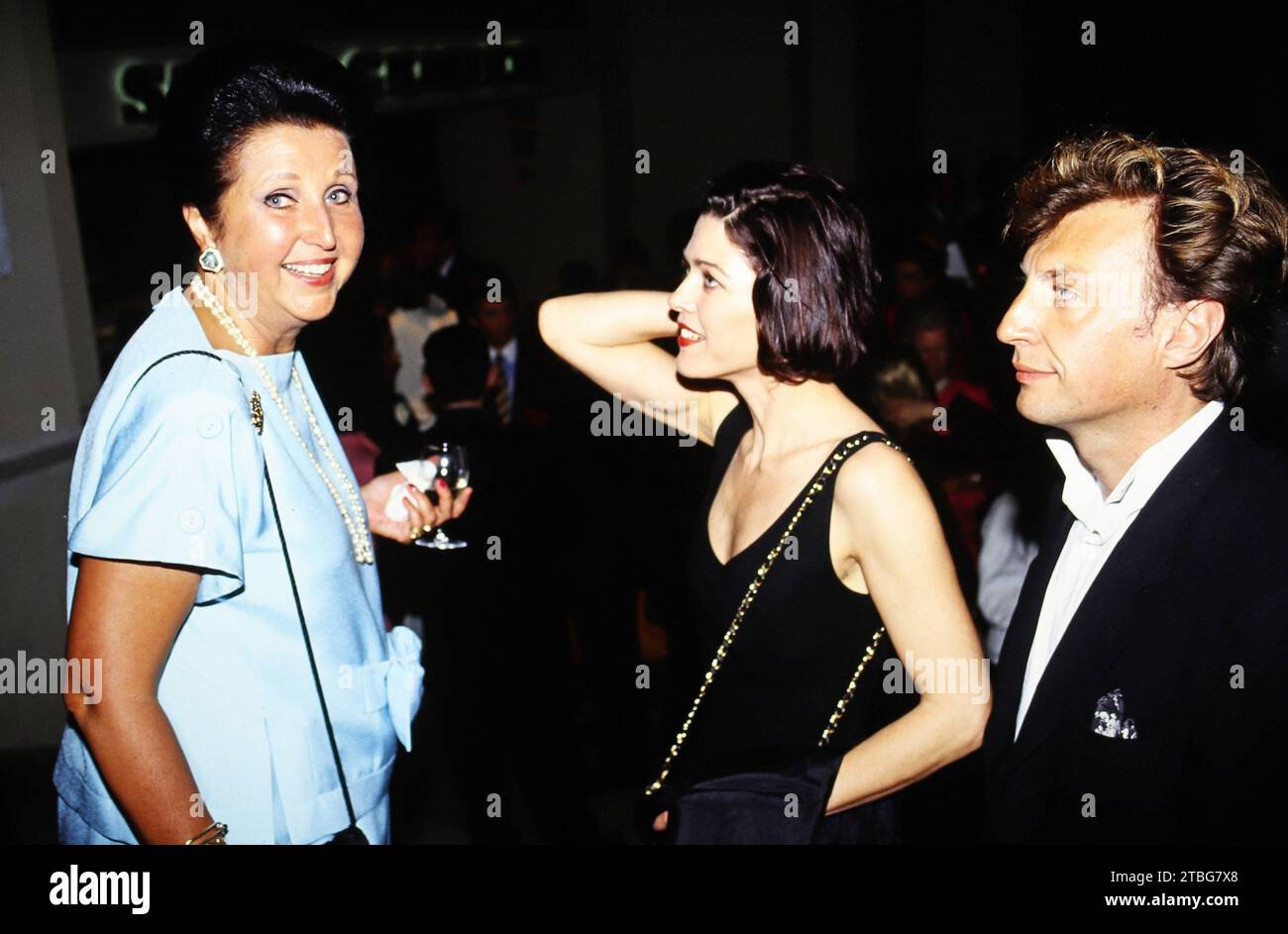 Sophie von Württemberg (links), mit Schauspielerin Anja Kruse und Jean ...