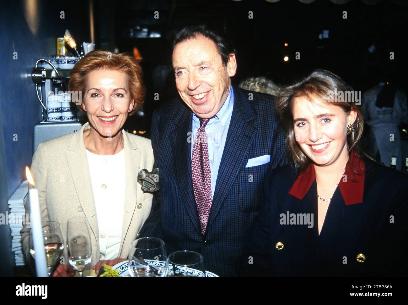 John Jahr jr. mit Ehefrau Heike und Tochter Jonica bei der Verleihung ...