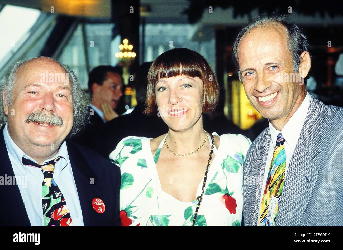 Albert Krogmann, deutscher Fernsehjournalist und Gesellschaftsreporter ...