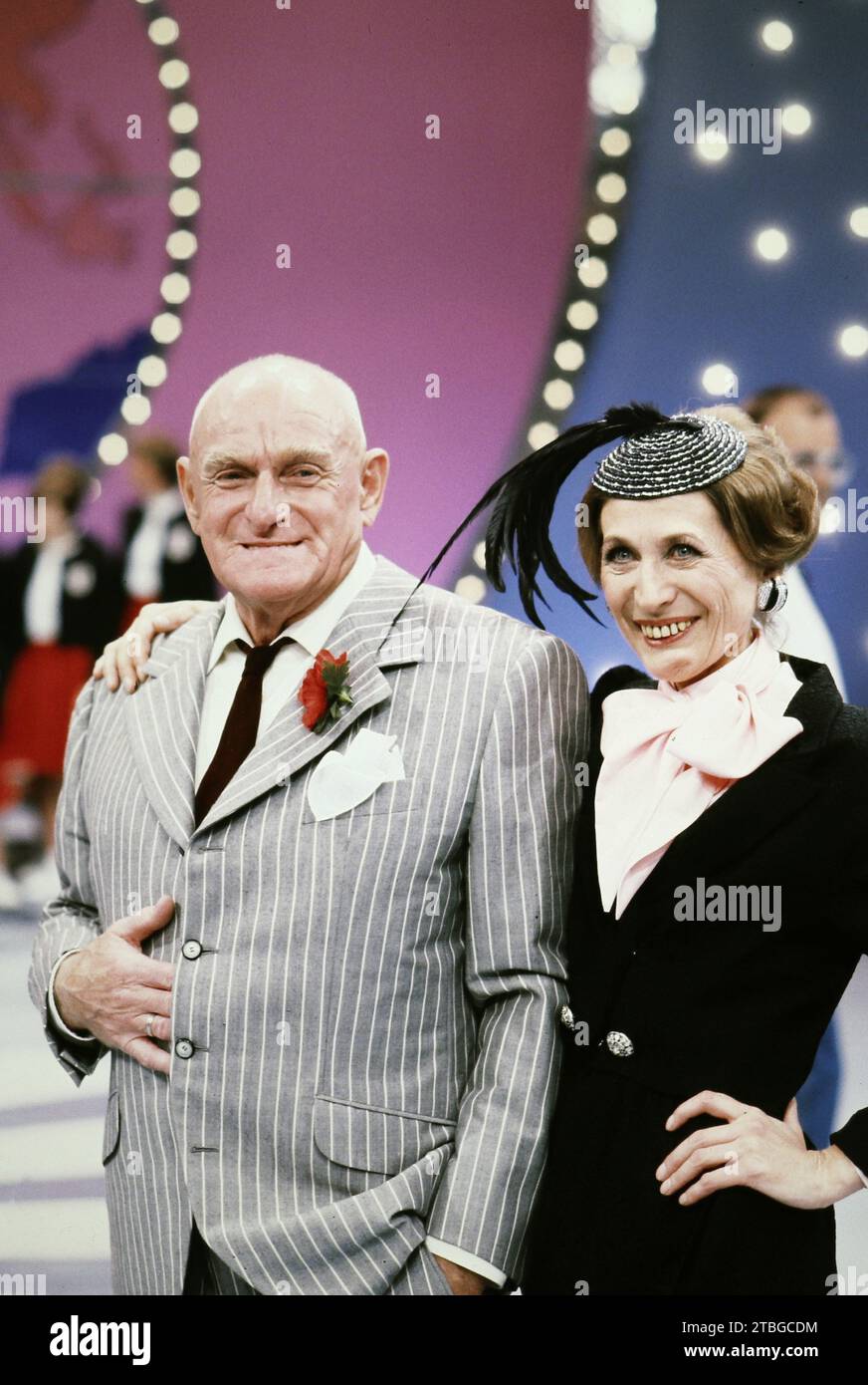 Benno Hoffmann und Helga Feddersen in einer TV Show, 1985 Stock Photo ...