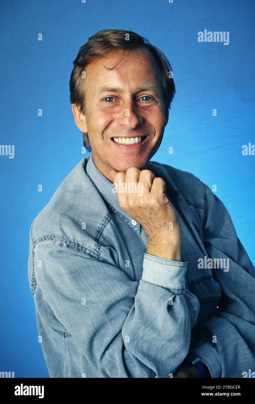 Michael Holm, deutscher Schlagersänger, Portrait circa 1992 Stock Photo - Alamy