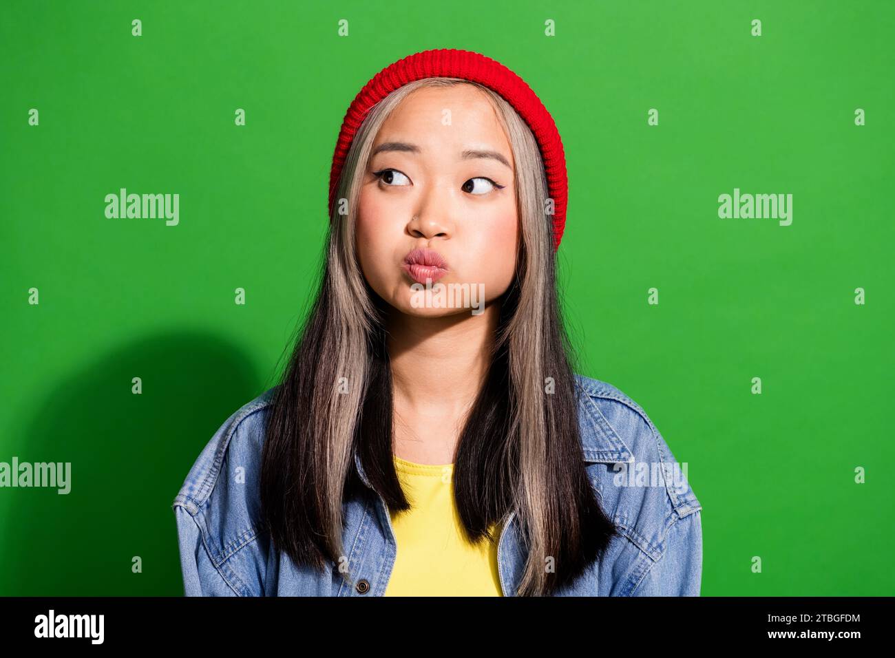 Photo portrait of lovely young lady inflate cheeks look empty space ...