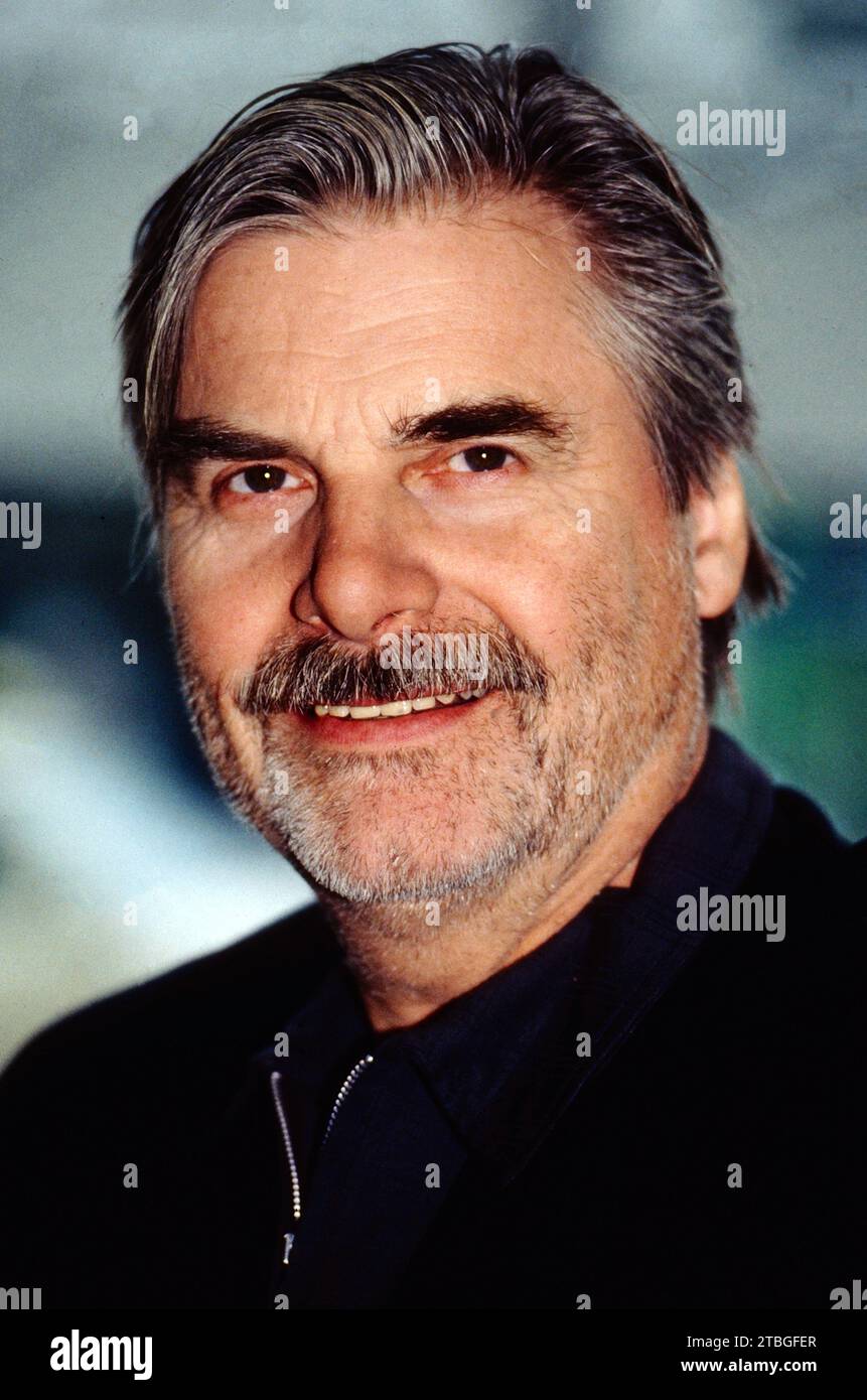 Peter Simonischek, österreichischer Schauspieler, Portrait, Deutschland, Jahr 2000. Peter ...