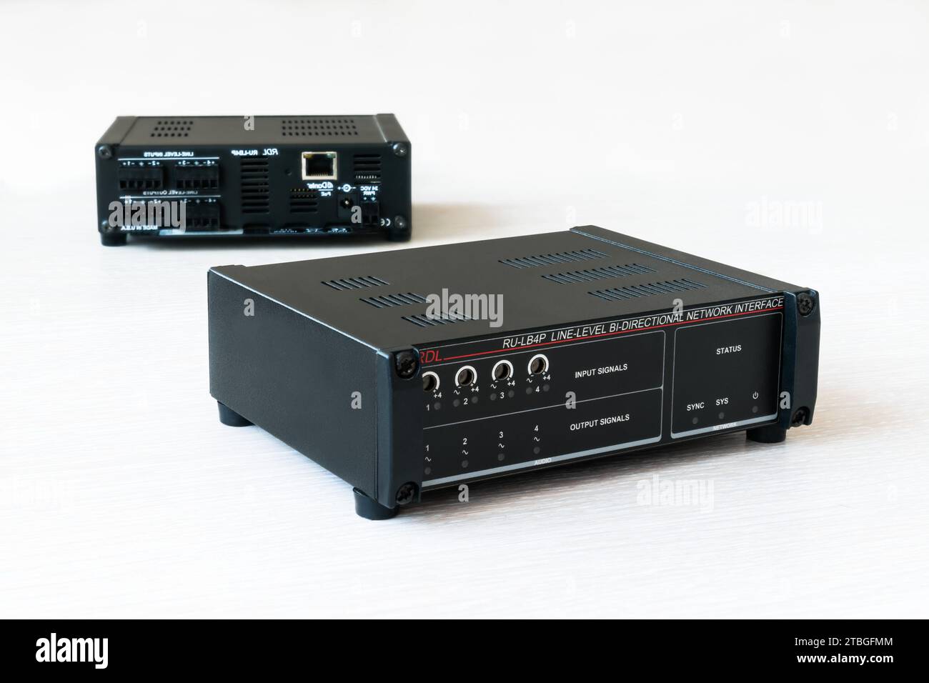 Rdl Ru Lb4p Line Level Bi Directional Network Dante Audio Interface On
