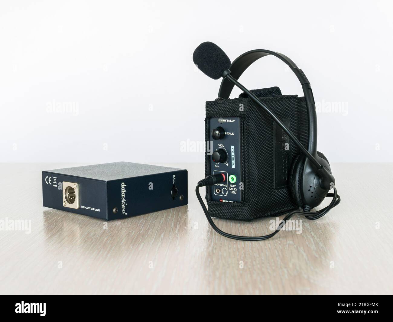 Datavideo ITC-100SL Beltpack for ITC-100 Intercom System in a case and turned with the back ...