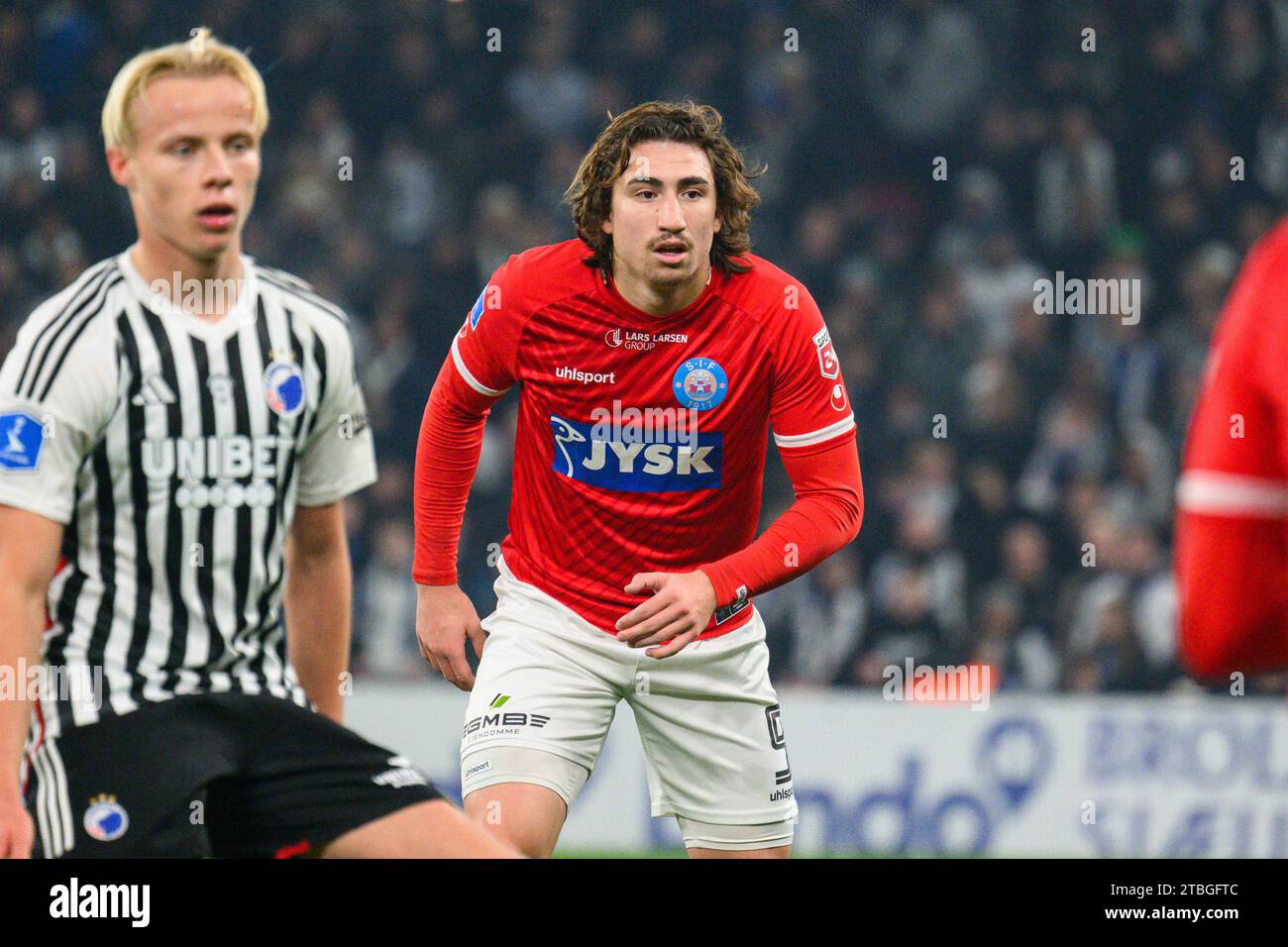 Copenhagen, Denmark. 06th Dec, 2023. Alexander Lind (9) of Silkeborg IF ...