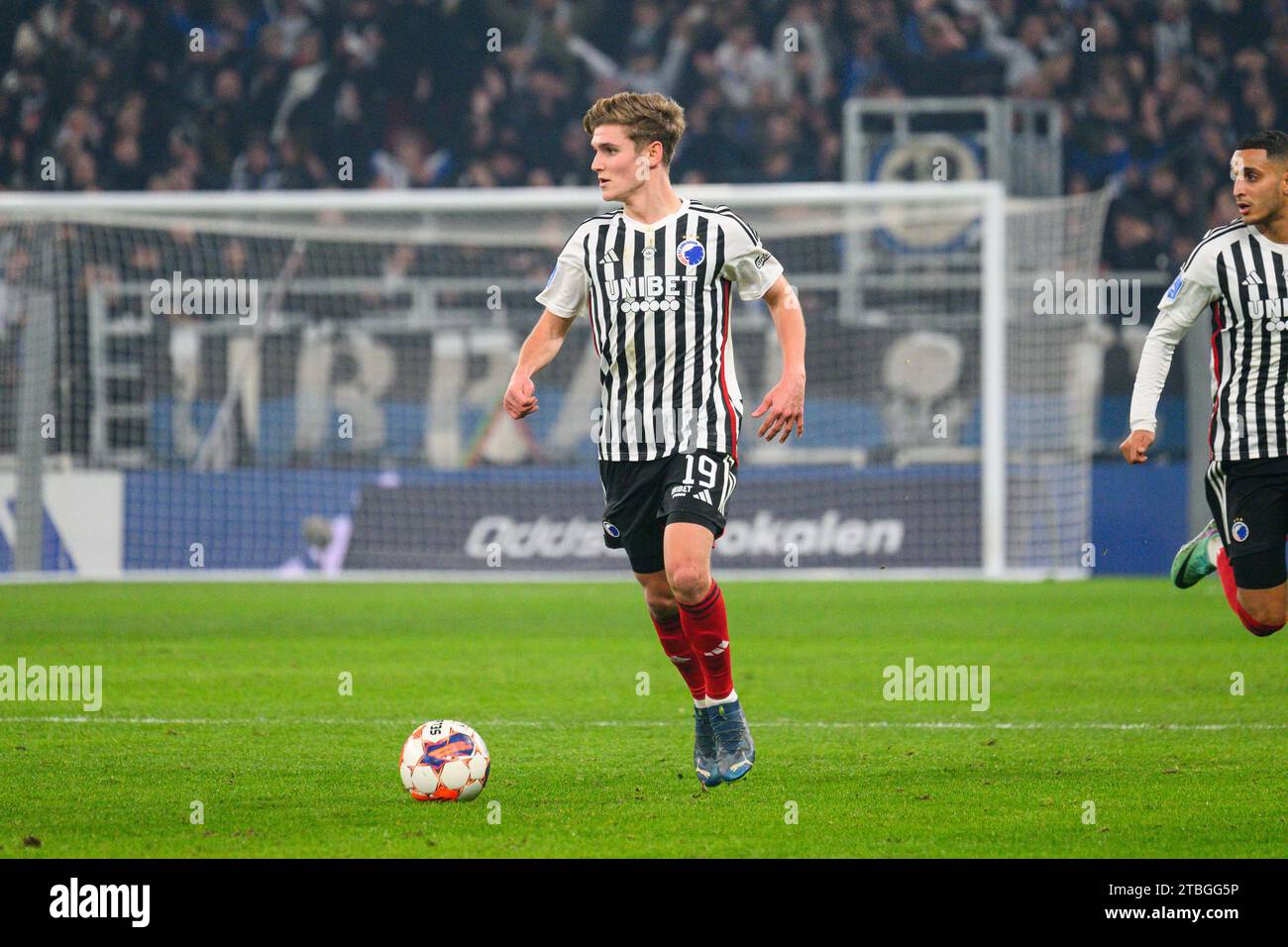 Copenhagen, Denmark. 06th, December 2023. Elias Jelert (19) of FC ...