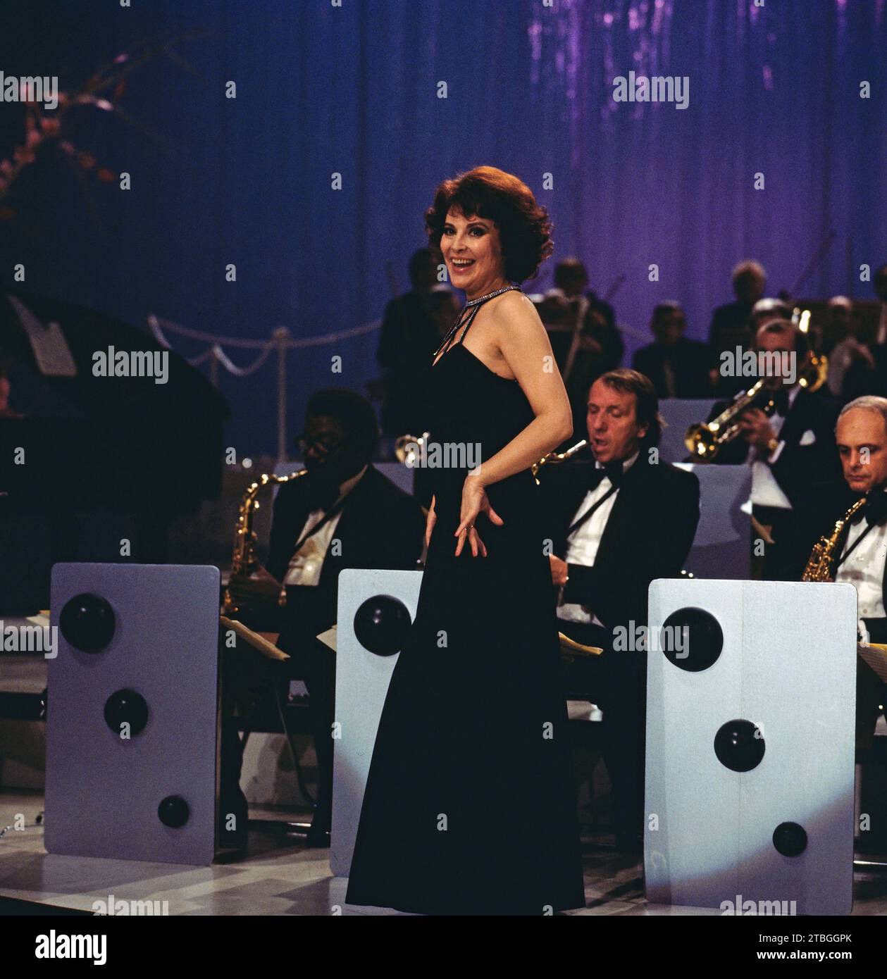 Rita Paul, deutsche Sängerin und Schauspielerin, Auftritt in der ZDF ...