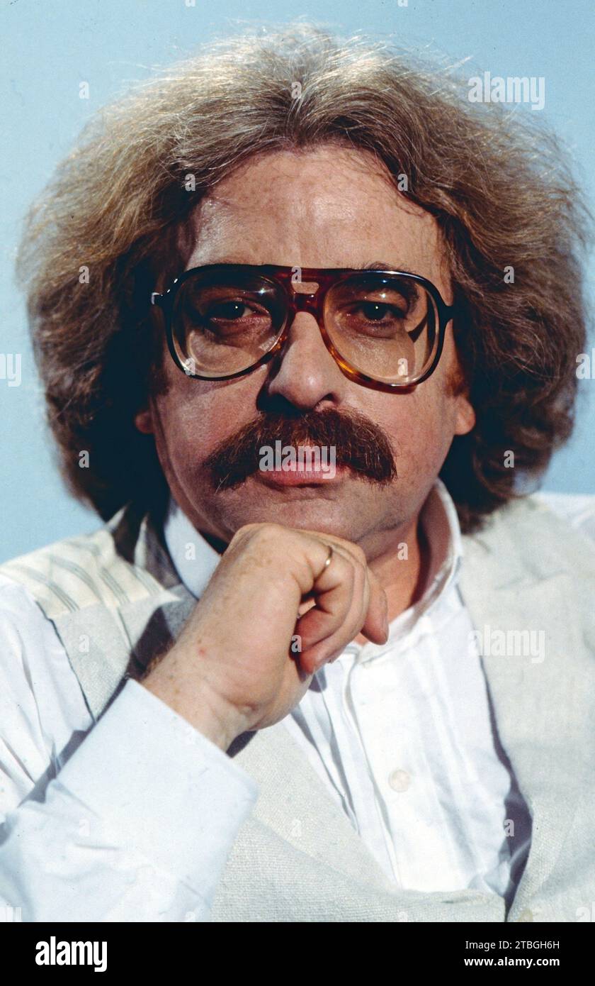 Bernhard Paul, österreichischer Zirkusdirektor, Clown, gründete 1975 ...