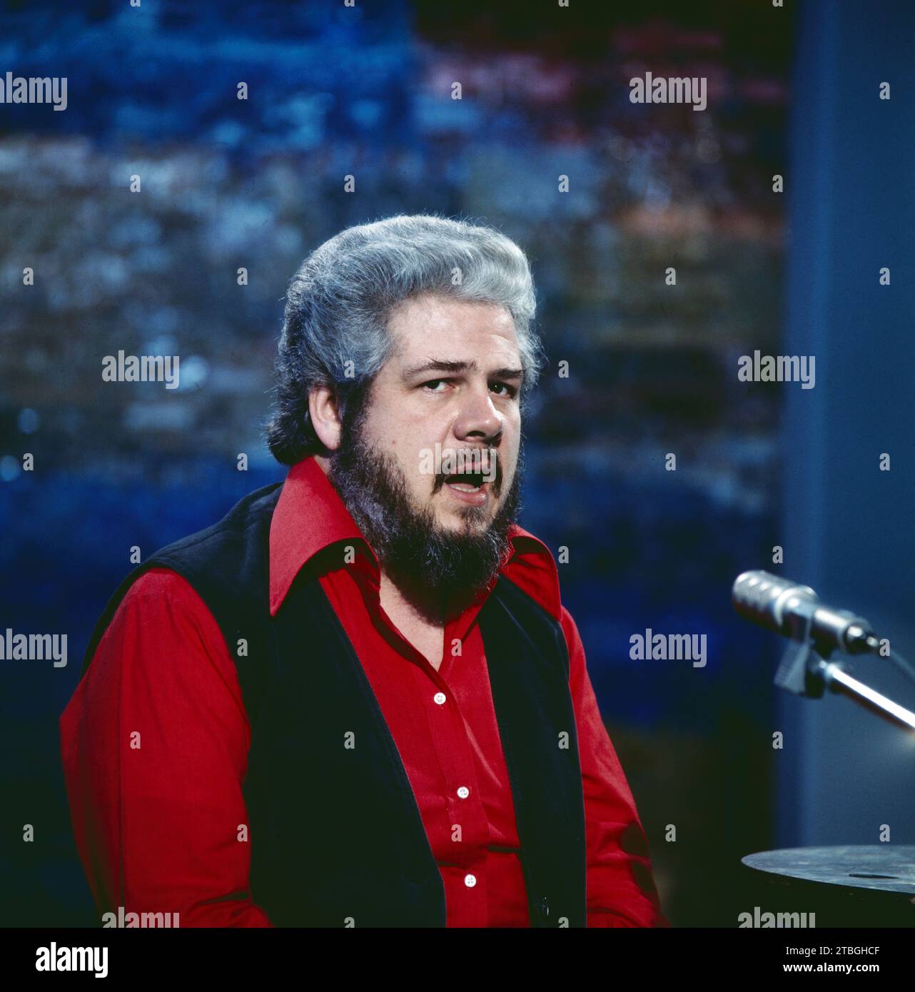 Bill Ramsey, amerikanisch-deutscher Jazz- und Schlagersänger, Fernseh ...