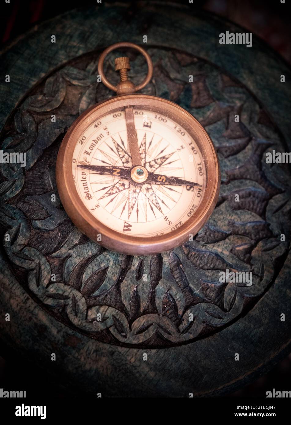 Compass dial hi-res stock photography and images - Alamy