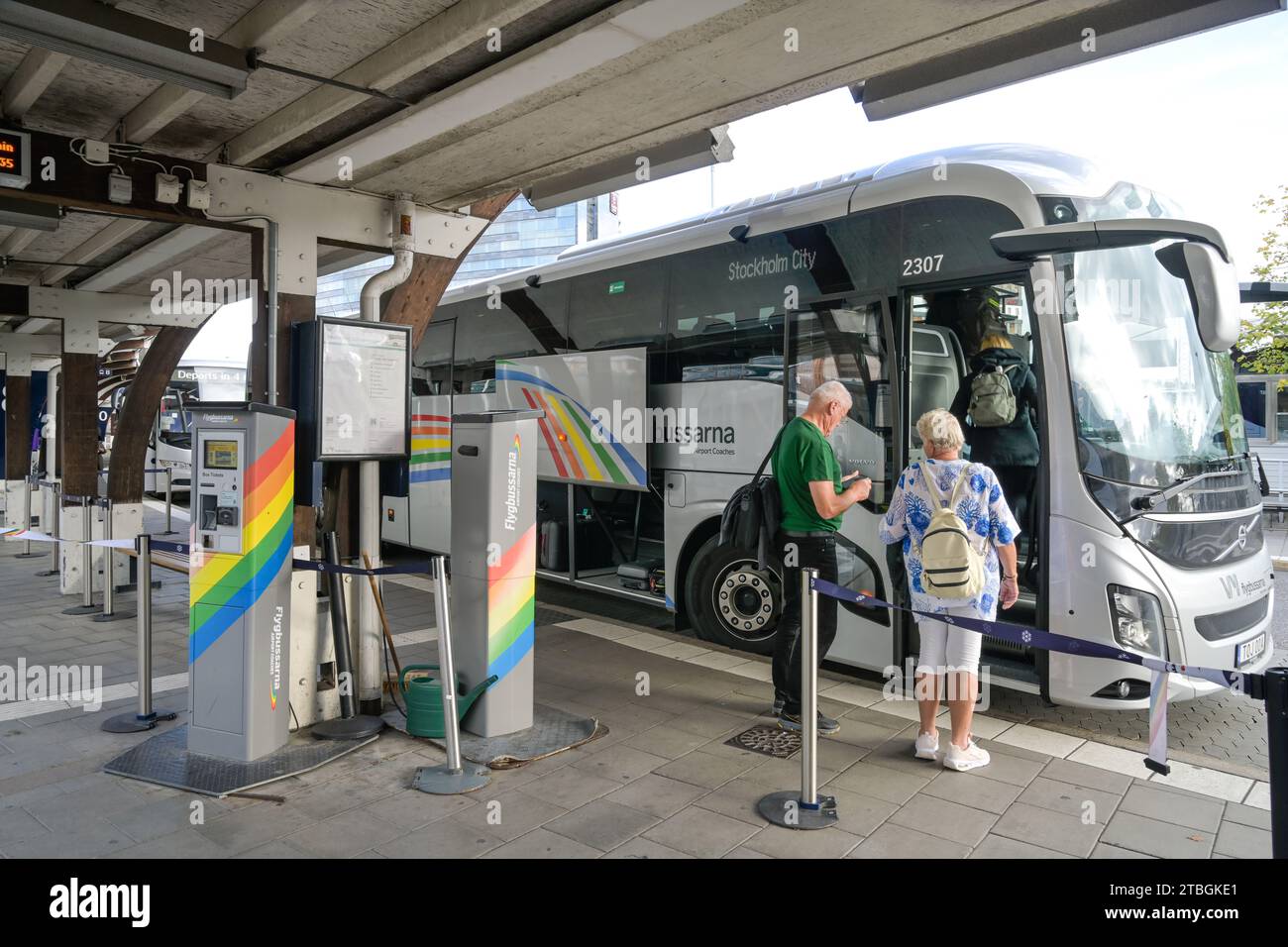 Flughafenbus Flygbussarna, Arlanda Airport, Stockholm, Schweden Stock ...