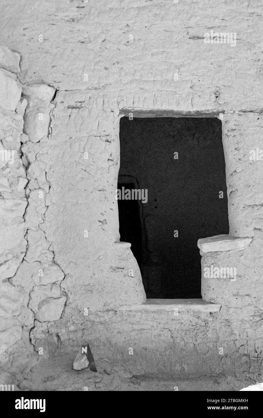 Felsenwohnung Black and White Stock Photos & Images - Alamy