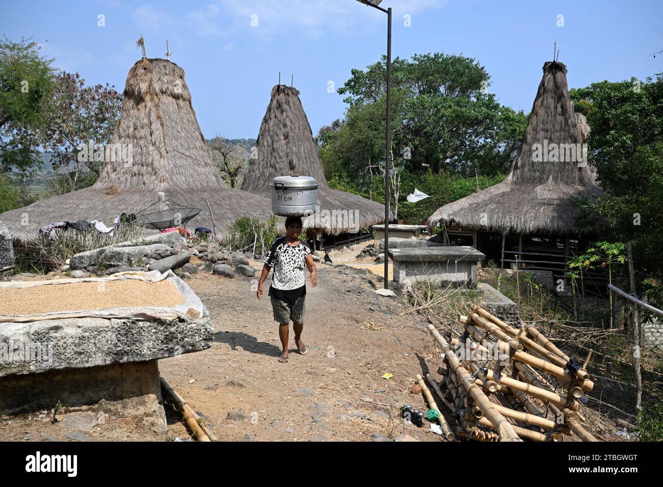 Indonesia sumba island traditional house hi-res stock photography and ...