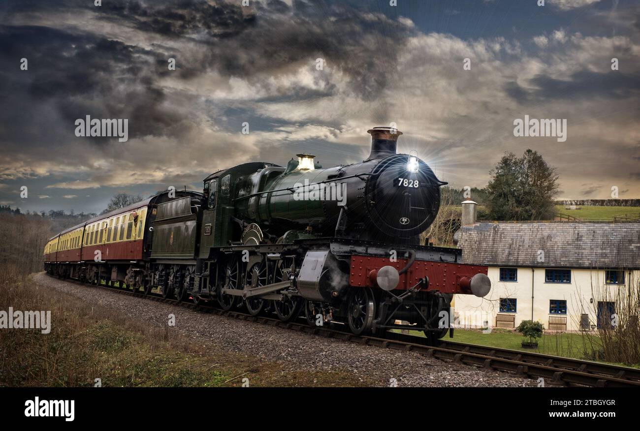 7828 Odney Manor Steam Train at Roebuck Gate Lane Stock Photo - Alamy