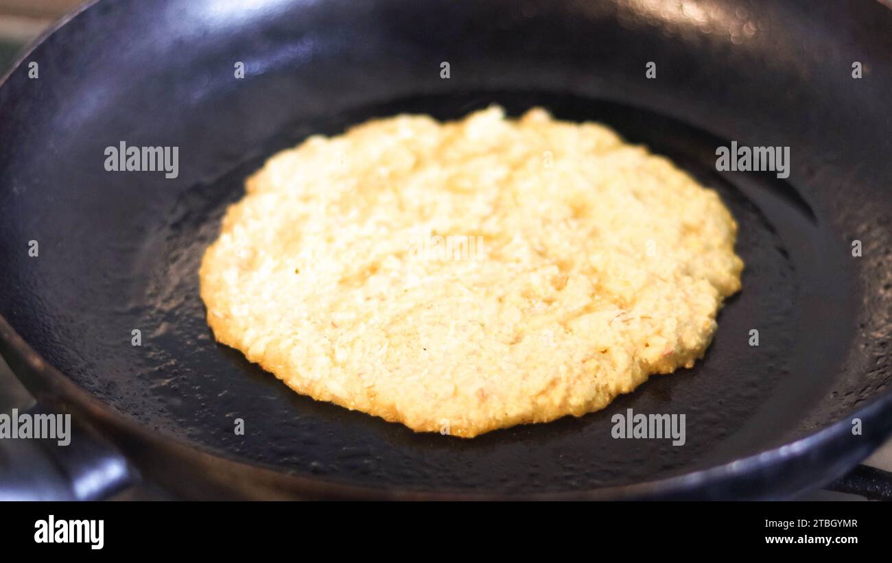 Artisanal preparation of corn cachapas, a typical Venezuelan dish Stock ...