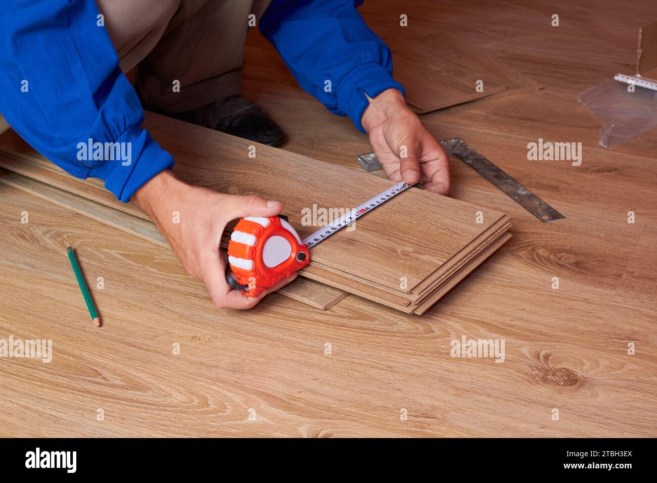 Parquet installation hi-res stock photography and images - Alamy