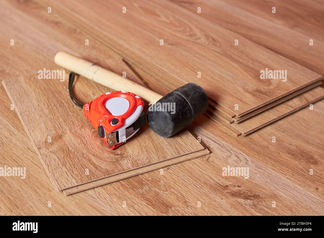 Laying laminate floor background hi-res stock photography and images ...