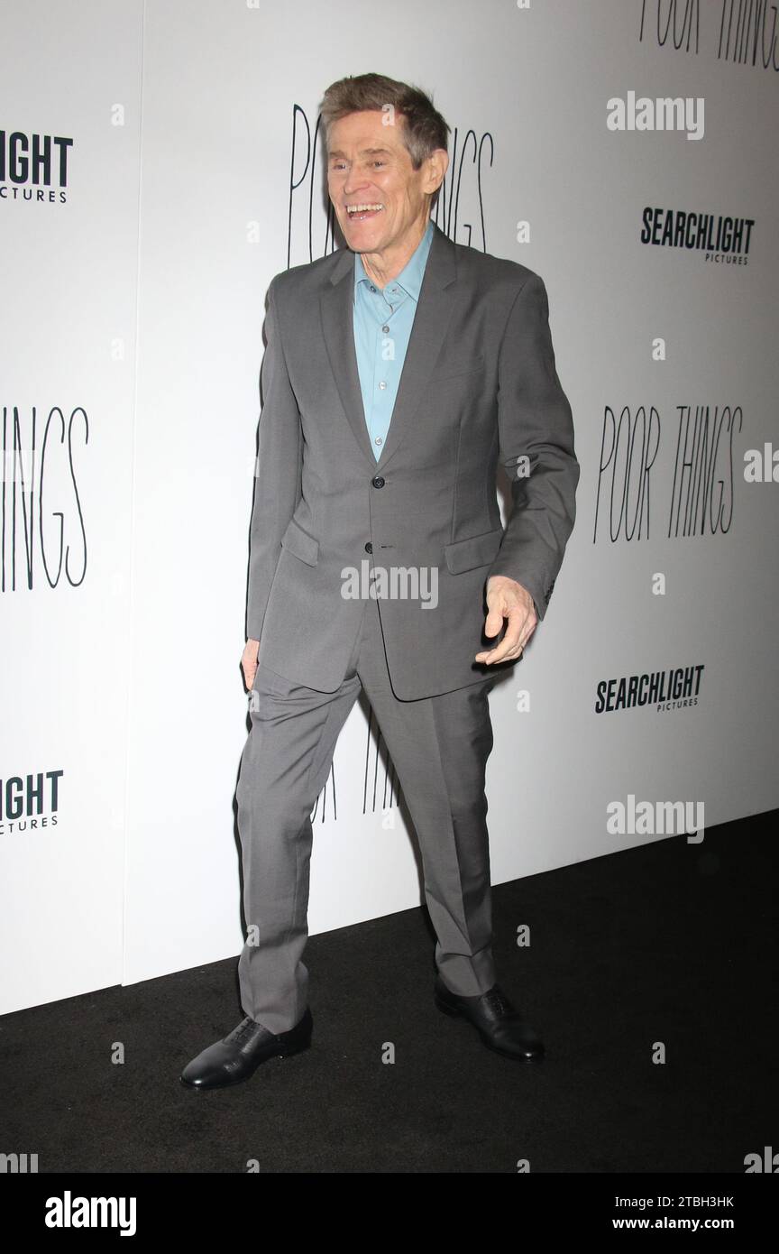 Poor things willem dafoe hi-res stock photography and images - Alamy