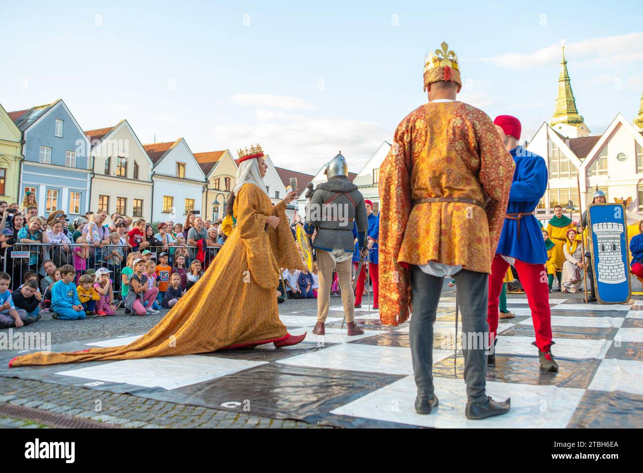 Dressed in historical armor hi-res stock photography and images - Alamy