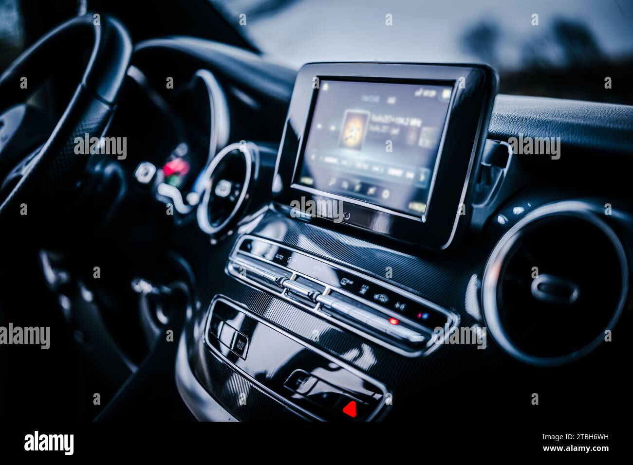 Tech centric hi-res stock photography and images - Alamy Tech centric hi-res stock photography and images - Alamy