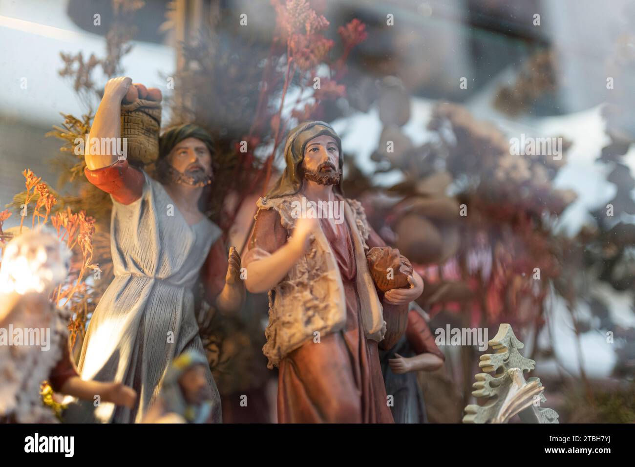 Christian Crosses: Symbolic Religious Decor - Explore a collection of ...