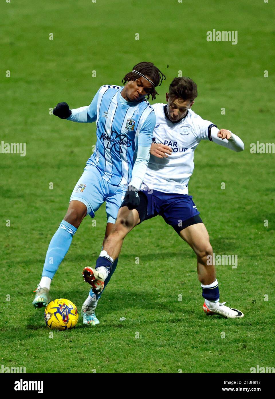 Preston North End’s Ellis Horan (right) and Coventry City’s Leon ...